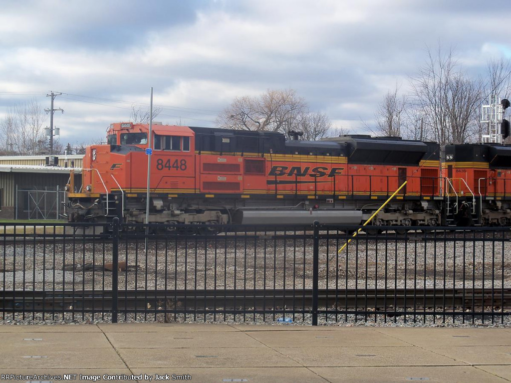 BNSF 8448